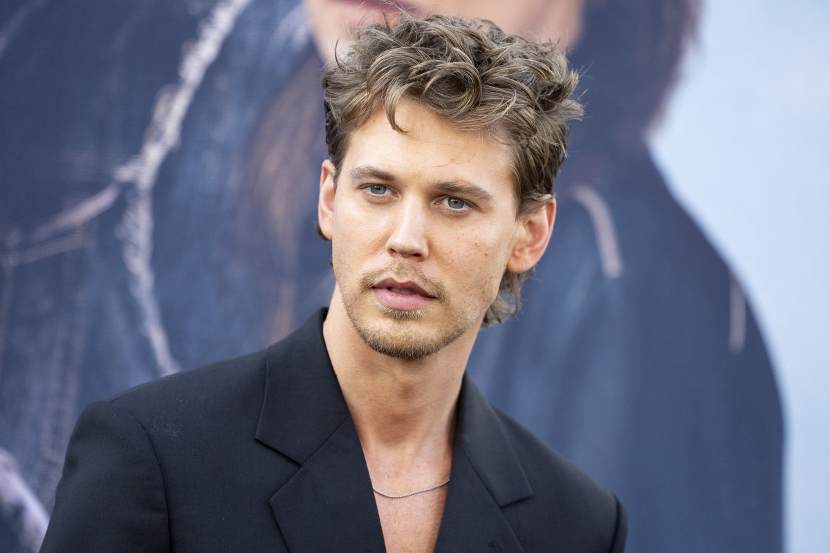 Austin Butler Recalls Scary Motorcycle Crash on Set of His New Movie ...