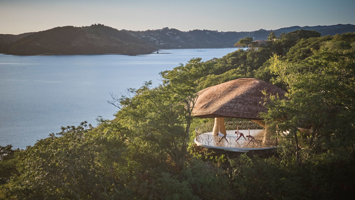 Four Seasons Costa Rica Travel Guide