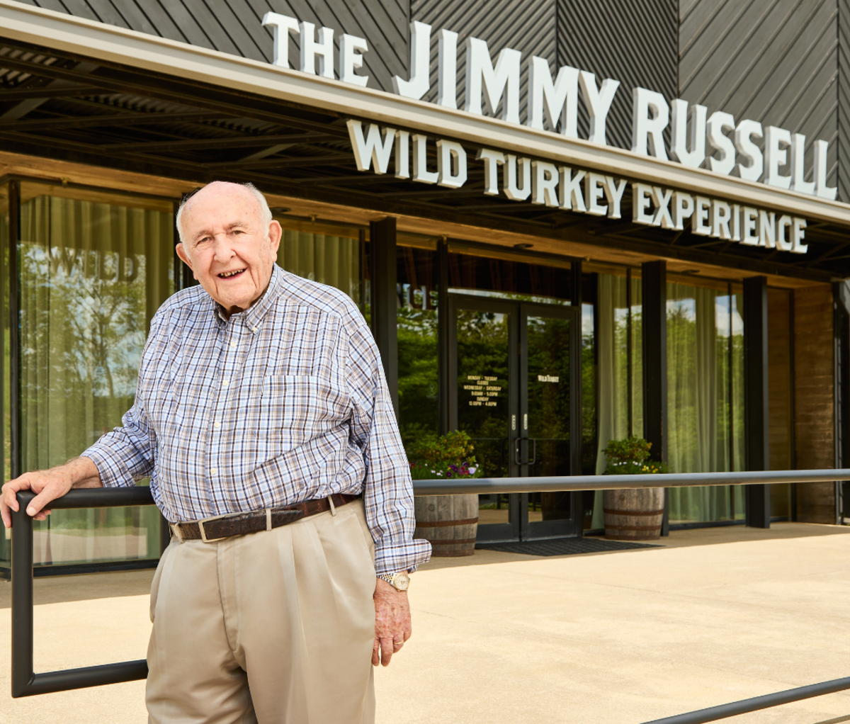 Wild Turkey 101: Kentucky Straight Bourbon Whiskey Review