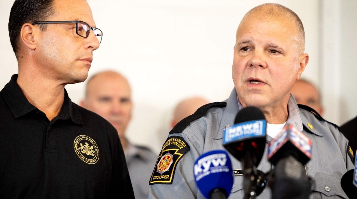 Absurd Press Question Goes Viral After Escaped Killer Captured