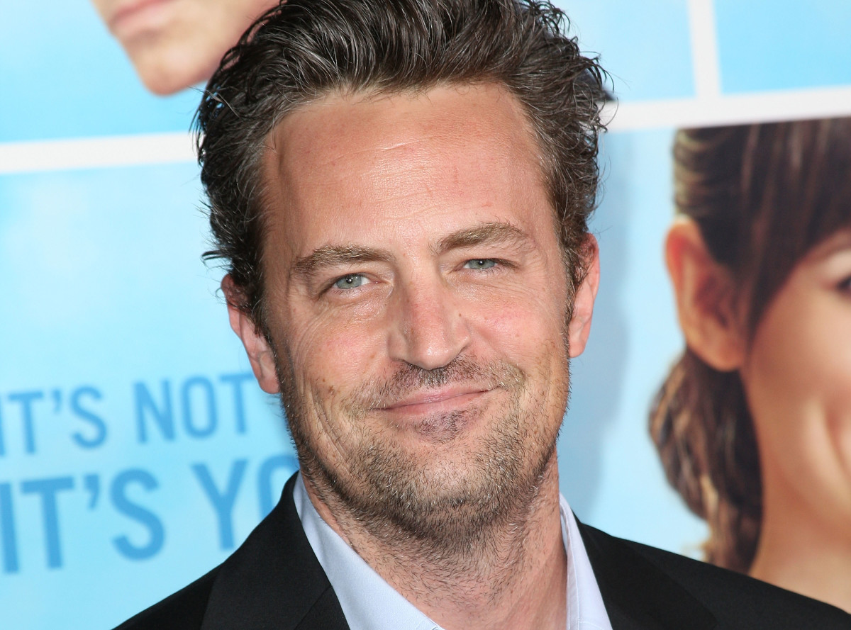 Matthew Perry Helped ‘Friends’ Casting Director Establish Charity After ...