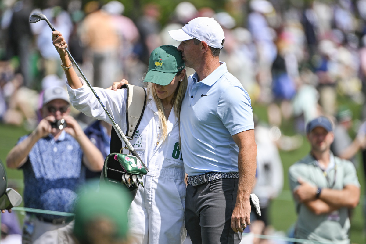 Rory McIlroy & Wife Erica Stoll Share PDA Moment at Masters