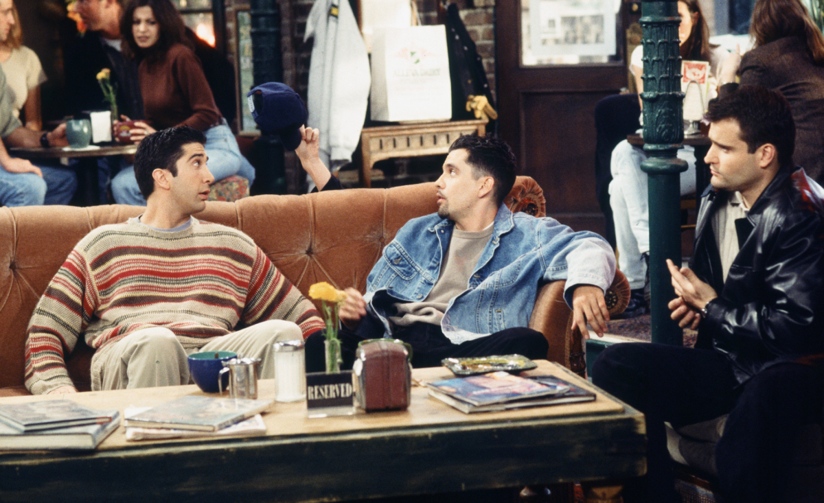 Tributes Pour in After Former 'Friends' Actor Dies at 54