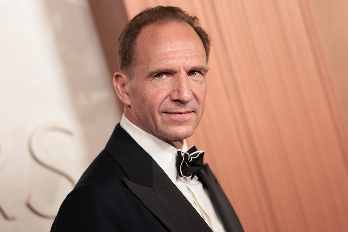 How 62-Year-Old Ralph Fiennes Got Ripped for Odysseus Role