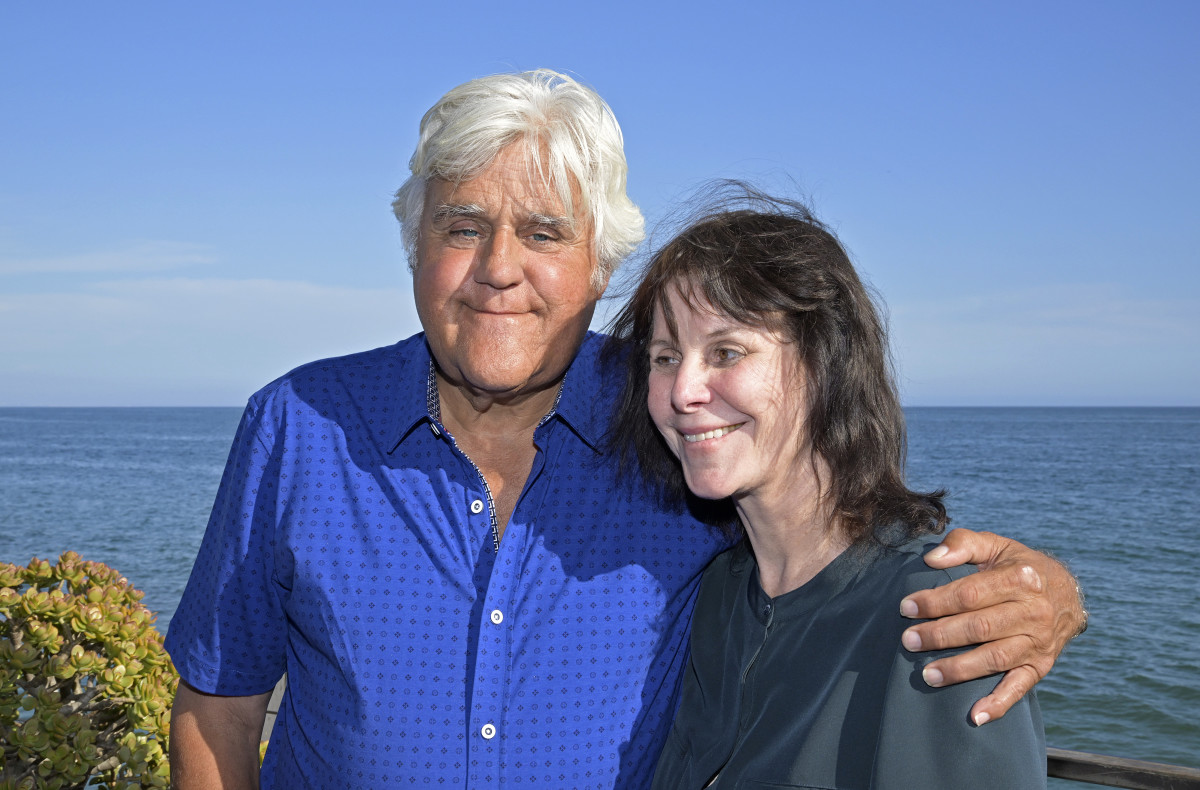 Jay Leno Gives Rare Update on Wife Mavis’ Heartbreaking Dementia Battle