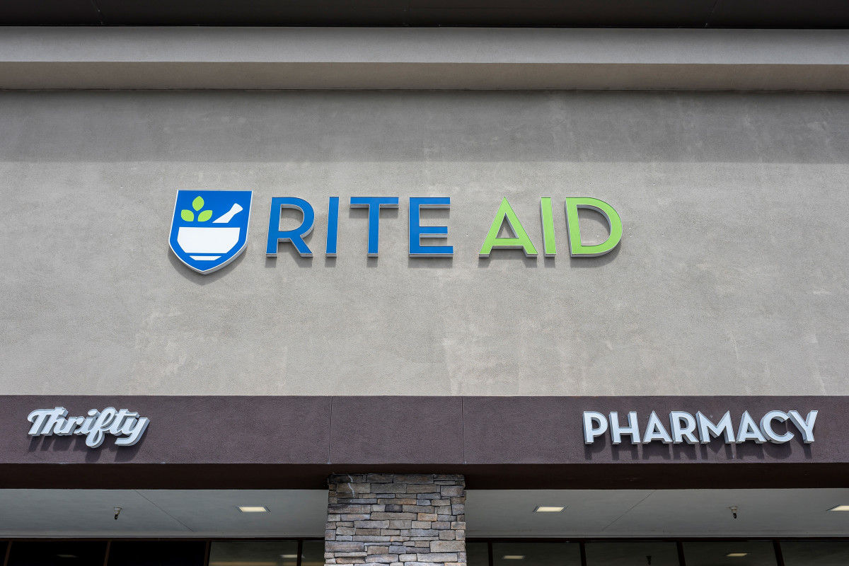 Major Pharmacy Chain Closing Over 100 Stores This June