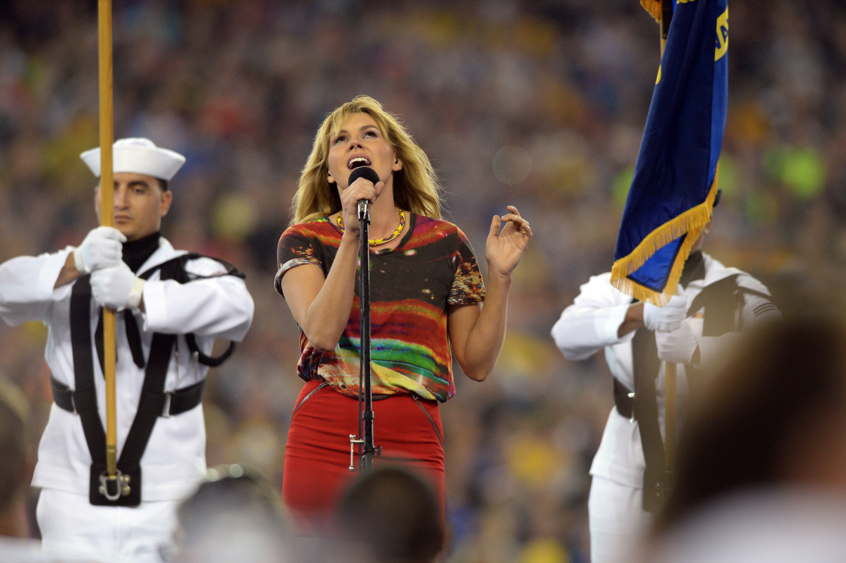 National Anthem Before the Kentucky Derby Turns Heads