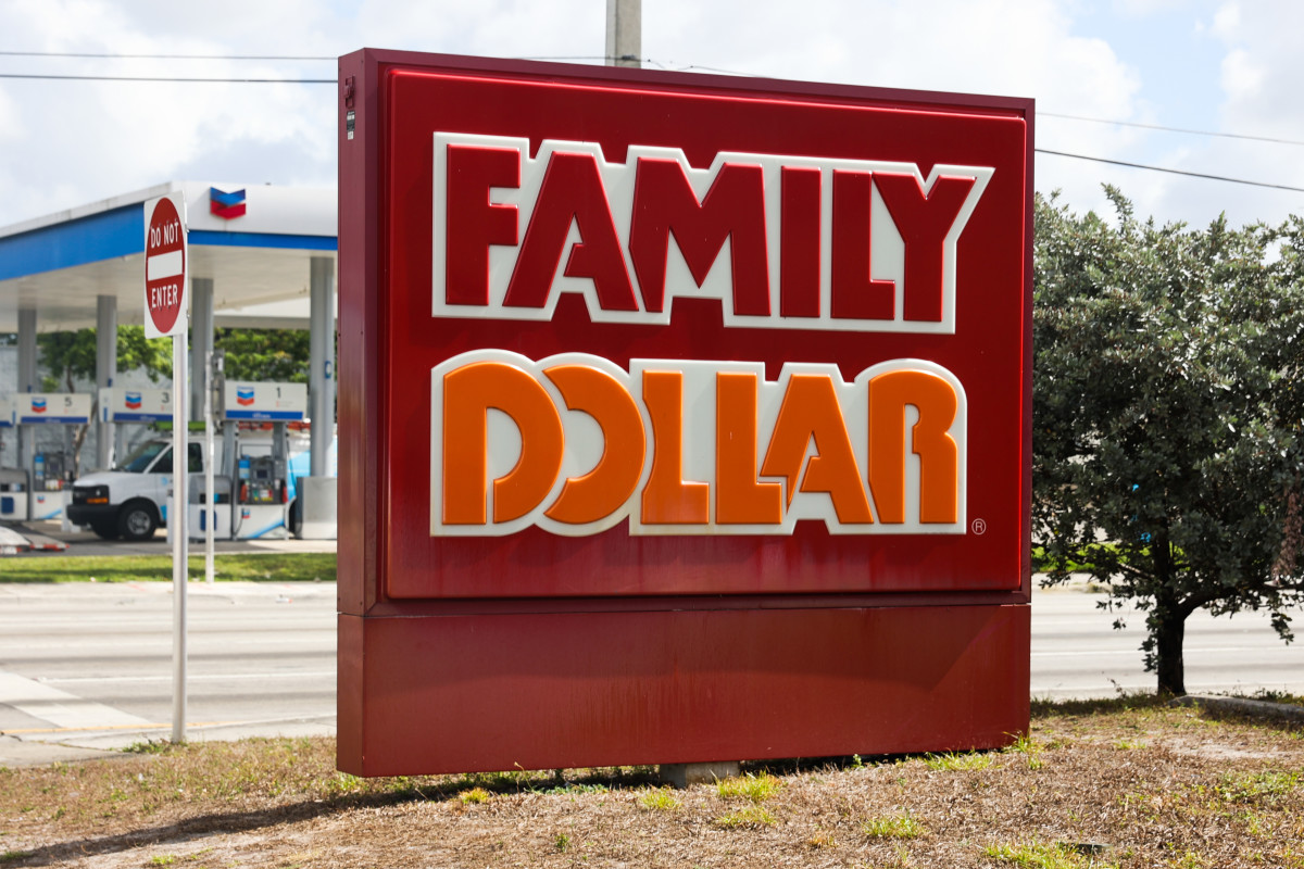 Family Dollar Makes Big Announcement Amid 1,000 Store Closings