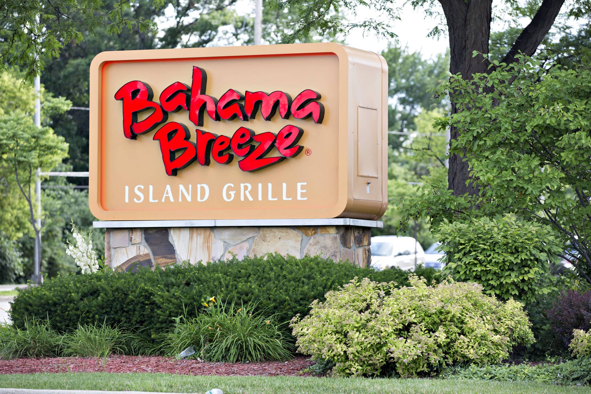 Popular Bar & Grill Chain Unexpectedly Closes 15 Restaurants