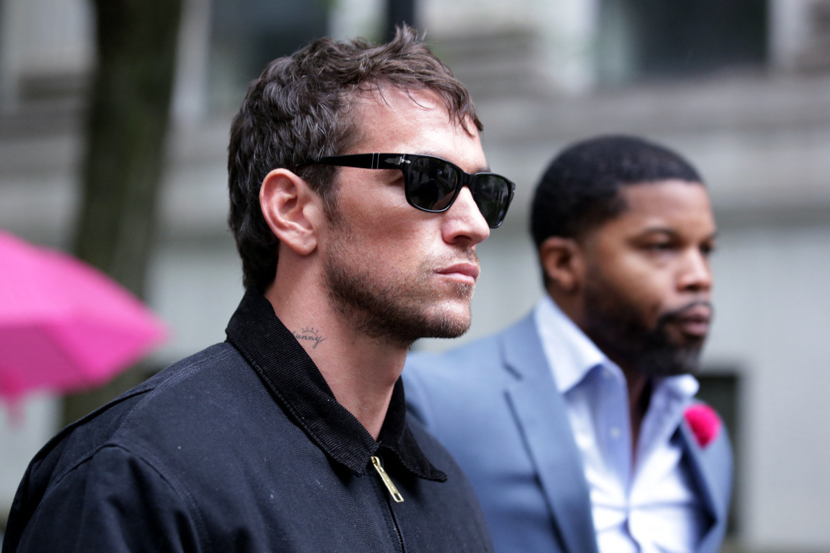 Cassie Ventura's Husband Alex Fine Shows His Love in Viral Video