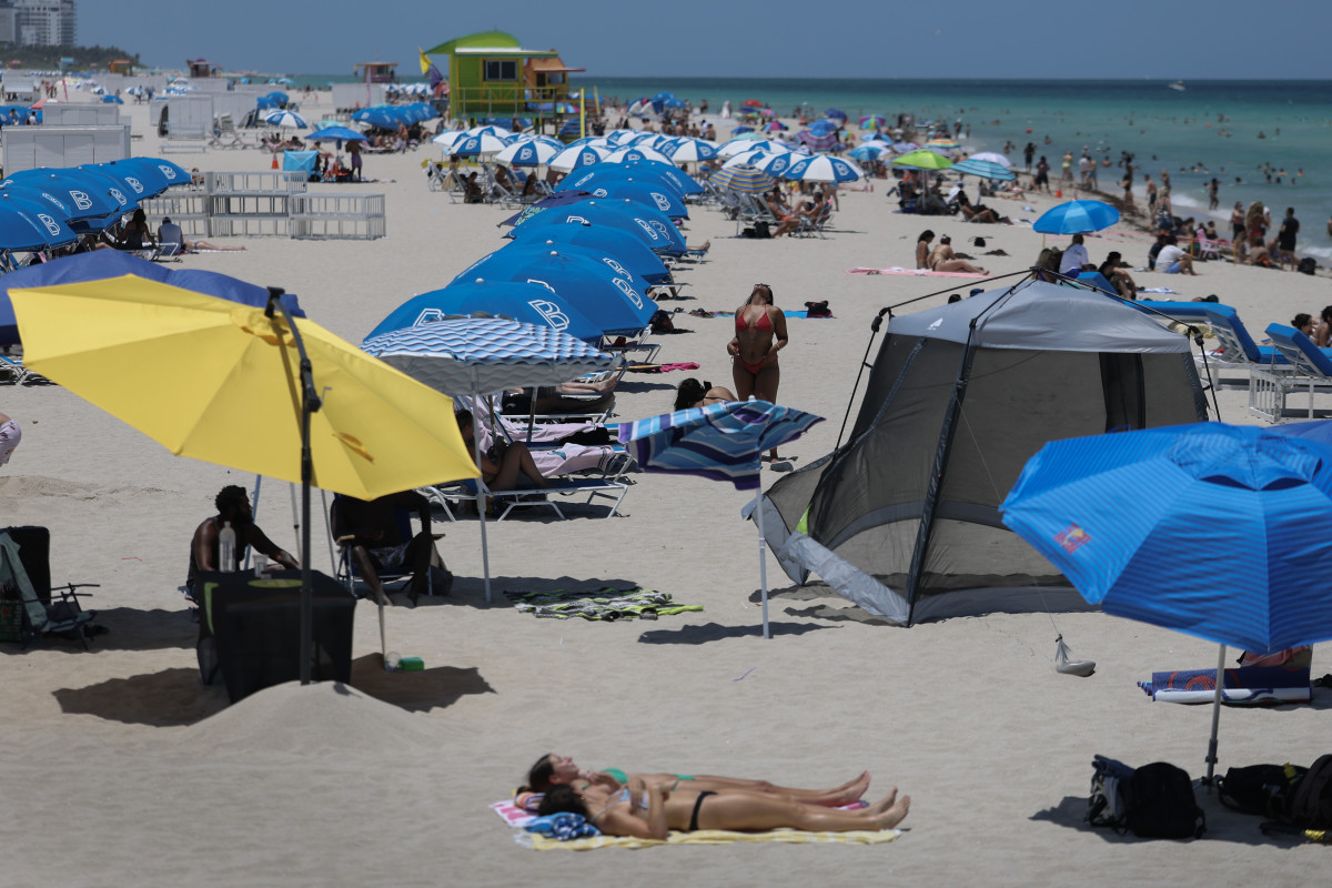 Florida Begging for Tourists After 2024 Hurricane Season
