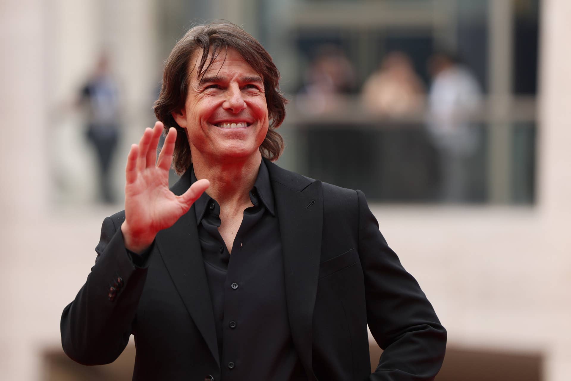 Tom Cruise Stuns Fans With Jaw-Dropping Stunt Video