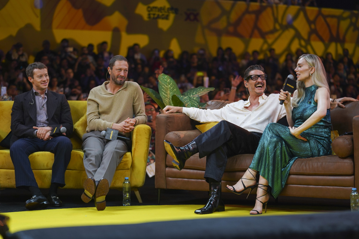 Pedro Pascal Makes Candid Confession About ‘Fantastic Four’ Co-Star Vanessa Kirby – Noticias en ...