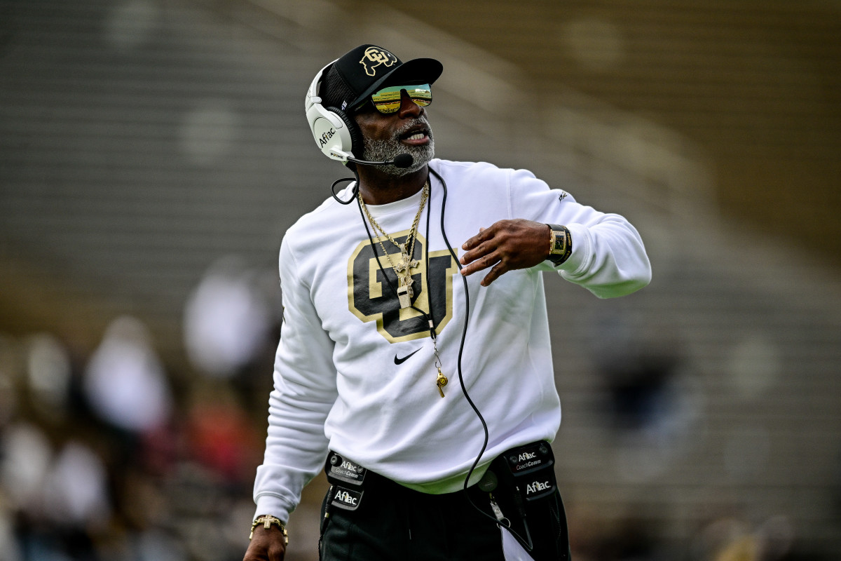 Deion Sanders Hangs With Legendary Rapper Amid Health Recovery