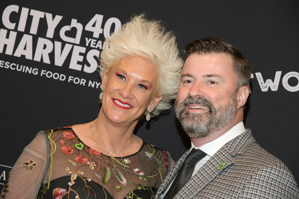 How Anne Burrell Found Her 'Prince Charming' Stuart Claxton on Bumble at 49