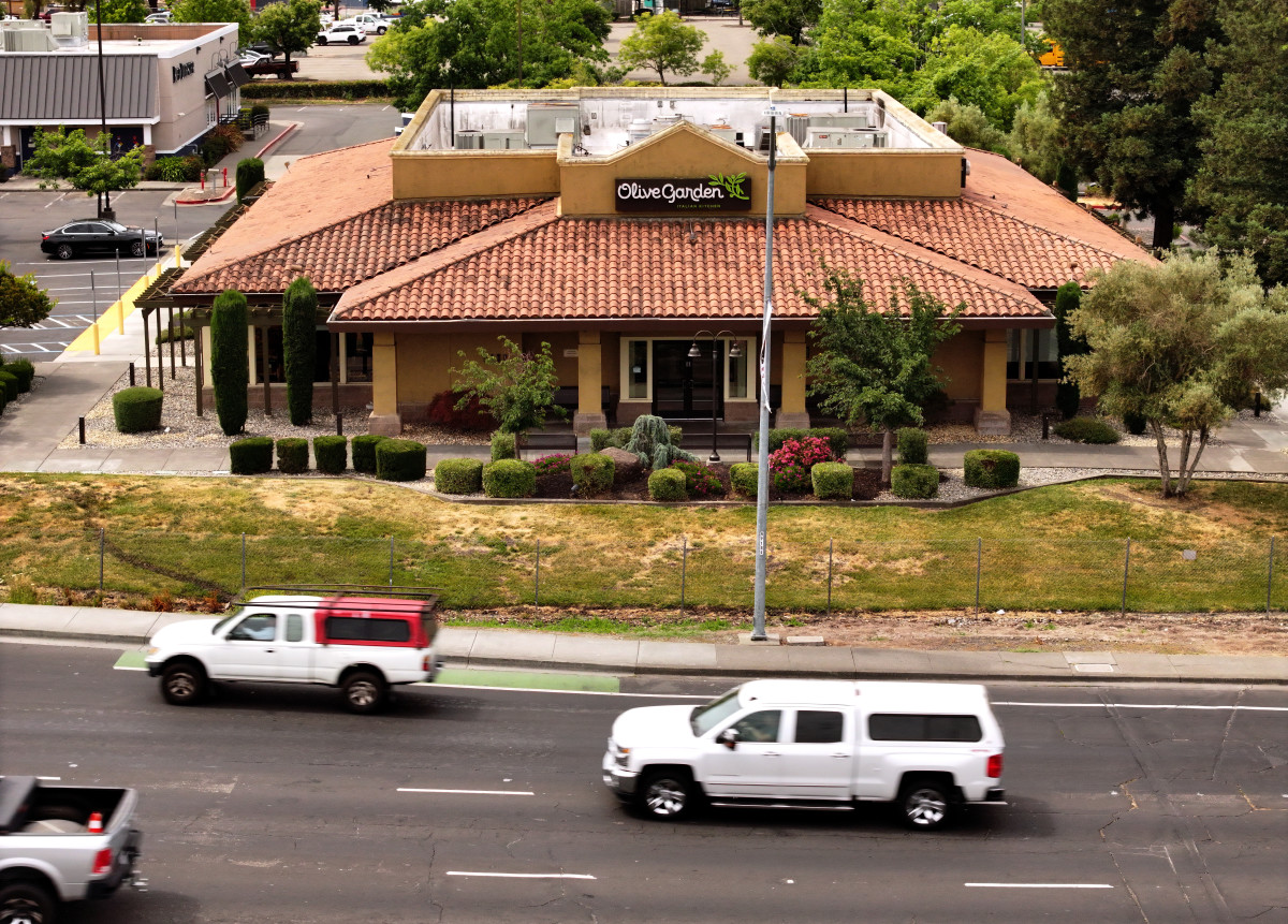 Olive Garden Announces 3 New Items. But They're Not Food