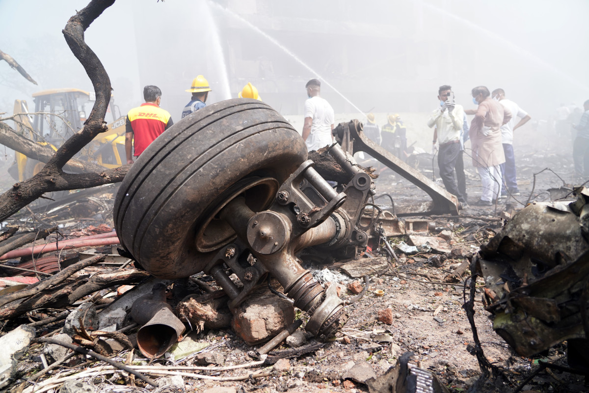 Investigators Release Cause of Fatal Air India Crash. It's Bizarre