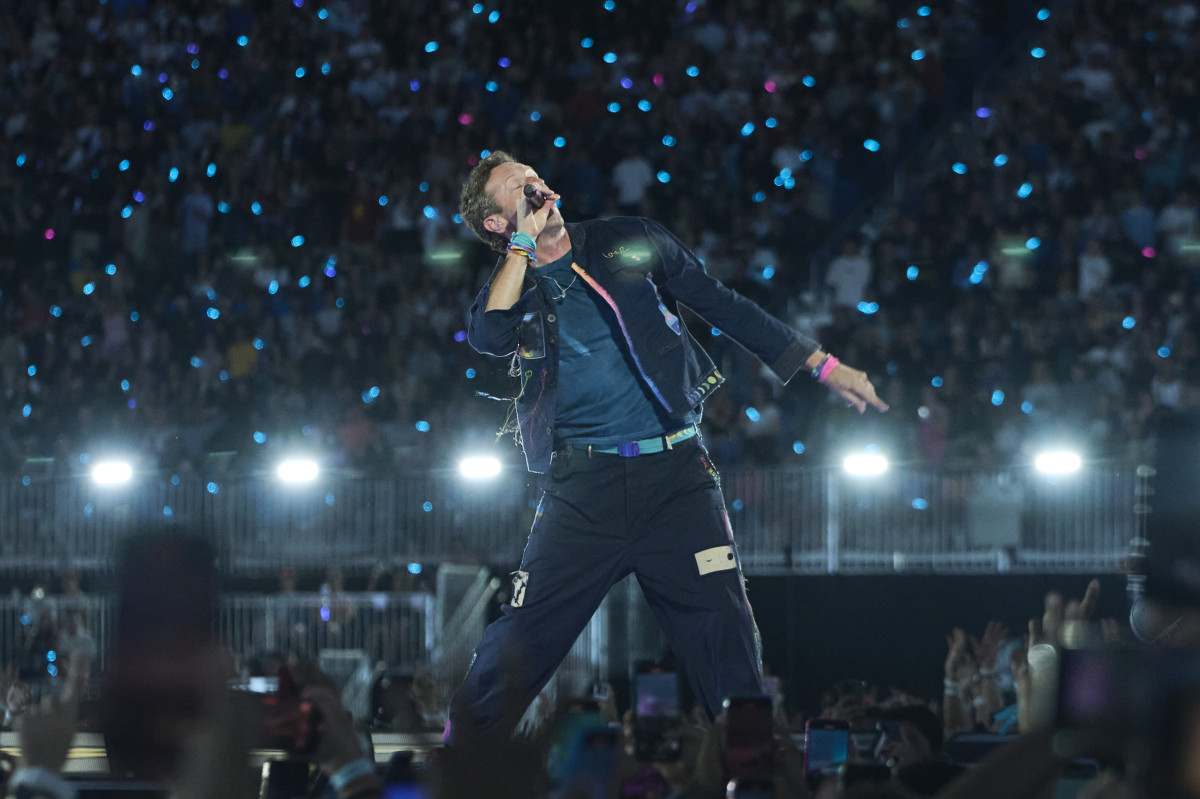 Coldplay ‘statement’ on Andy Byron Goes Viral. It's Fake