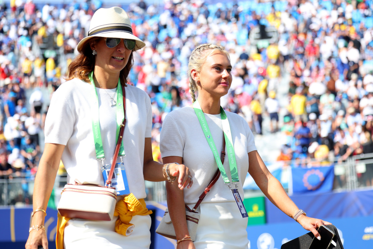 Matt Fitzpatrick's Wife Sent 1-Word Message Before Scottie Scheffler ...