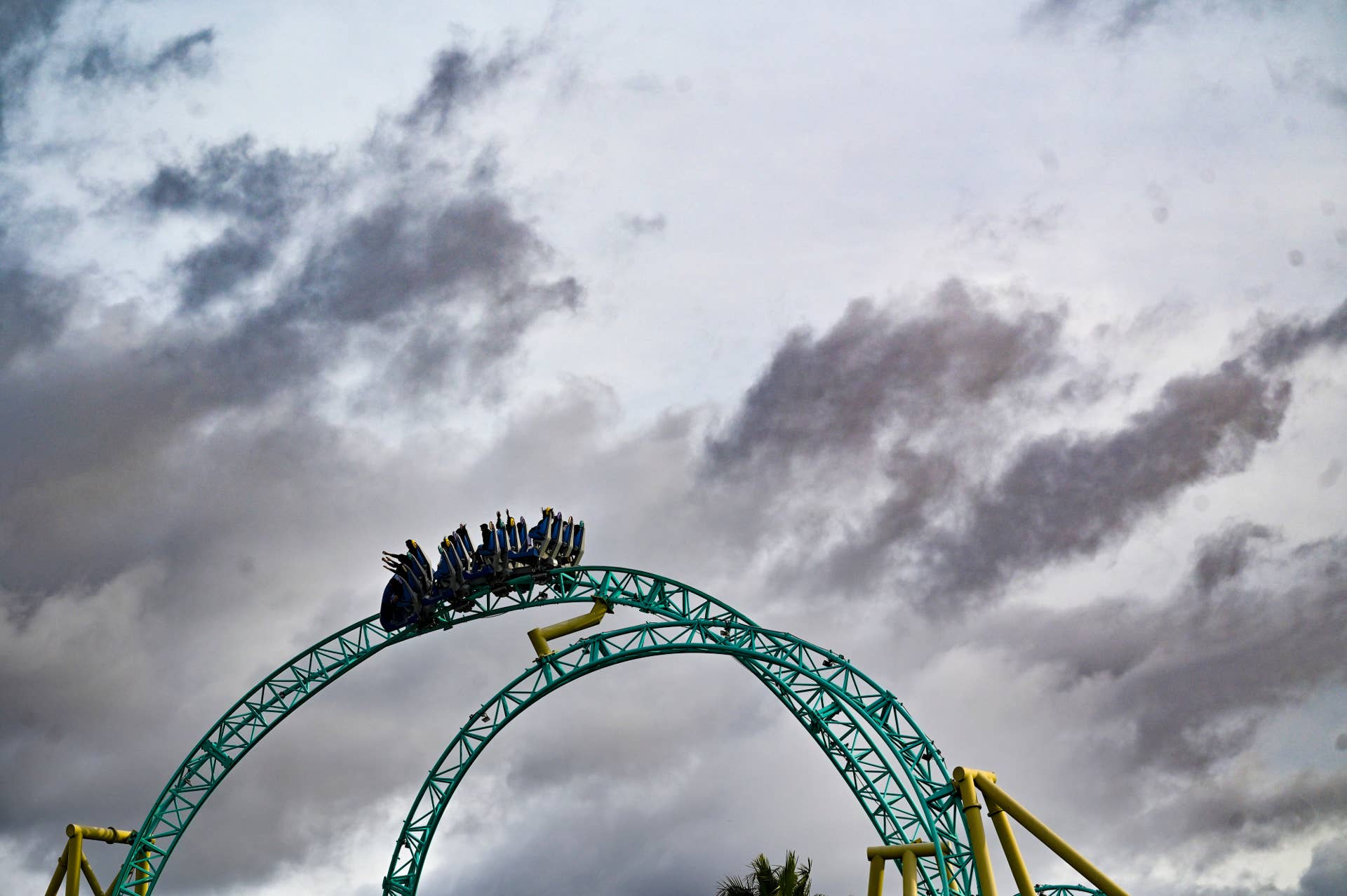 Ride Expert Reveals Why Siren’s Curse Keeps Stopping