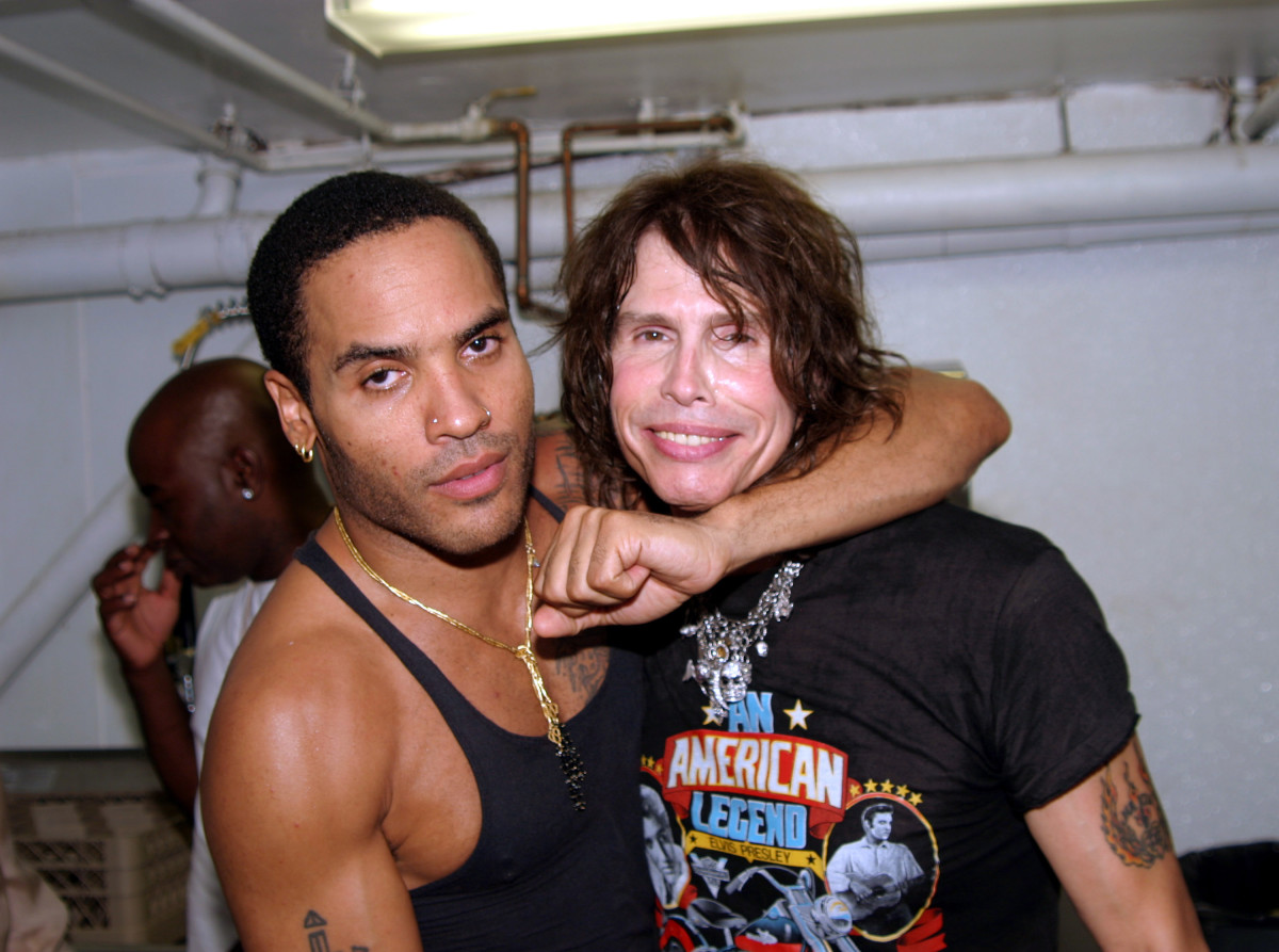 Three Generations of Rock Stars Just Made History With a 5‑Second Clip