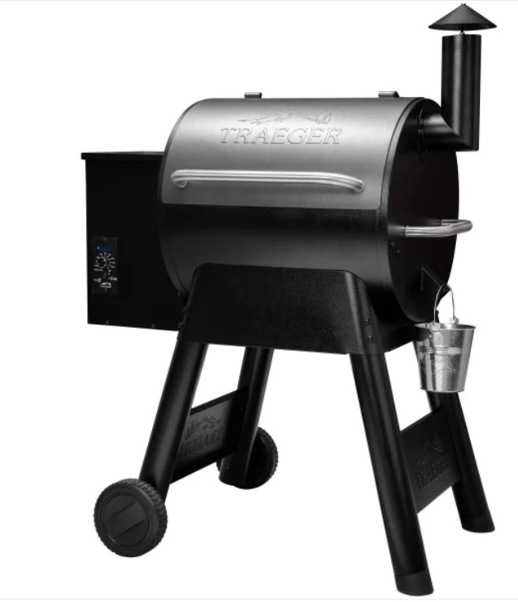 Costco Shoppers Love This Highly-Rated Pellet Smoker