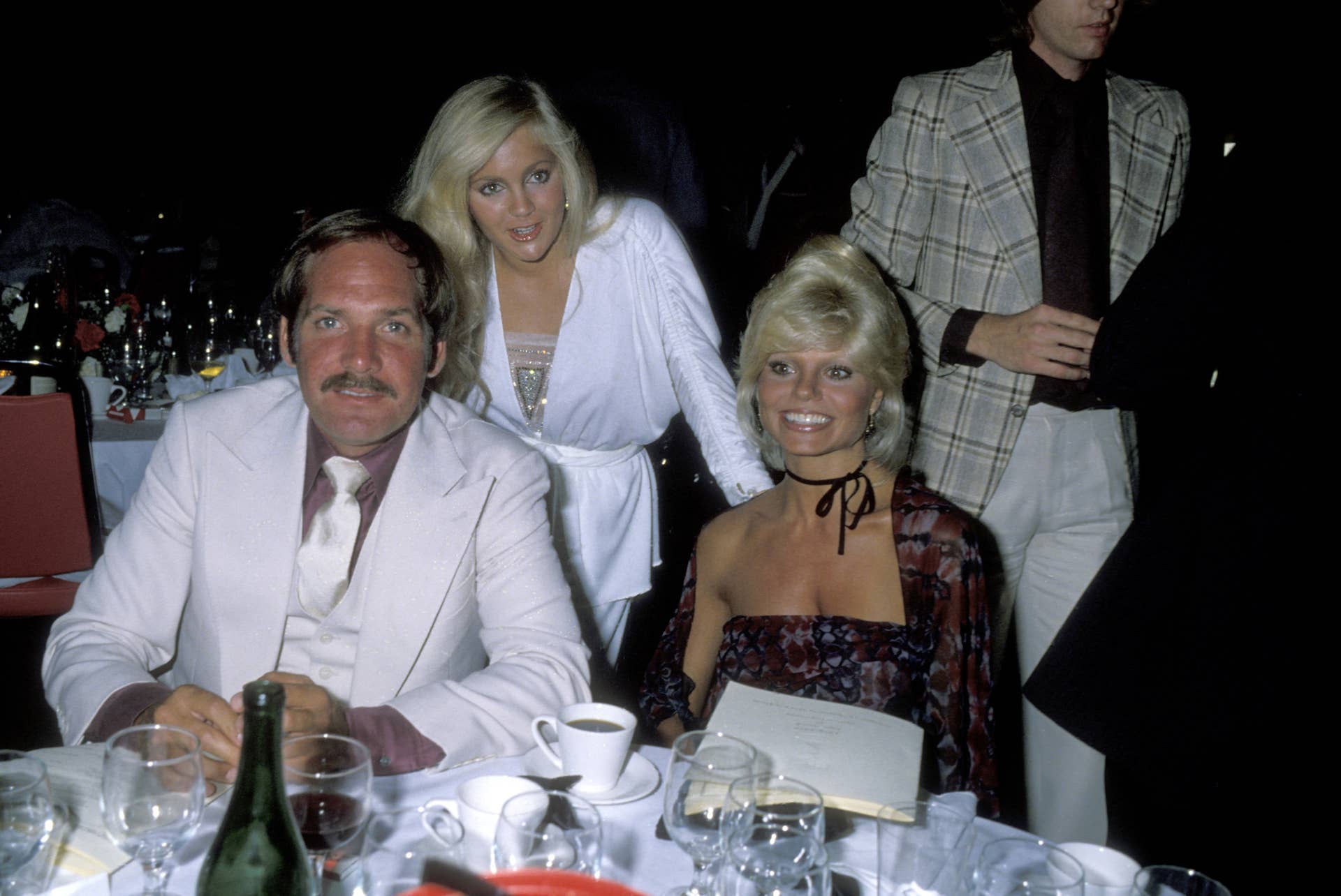 Loni Anderson Was Married to 2nd Husband Ross Bickell When She Found ...