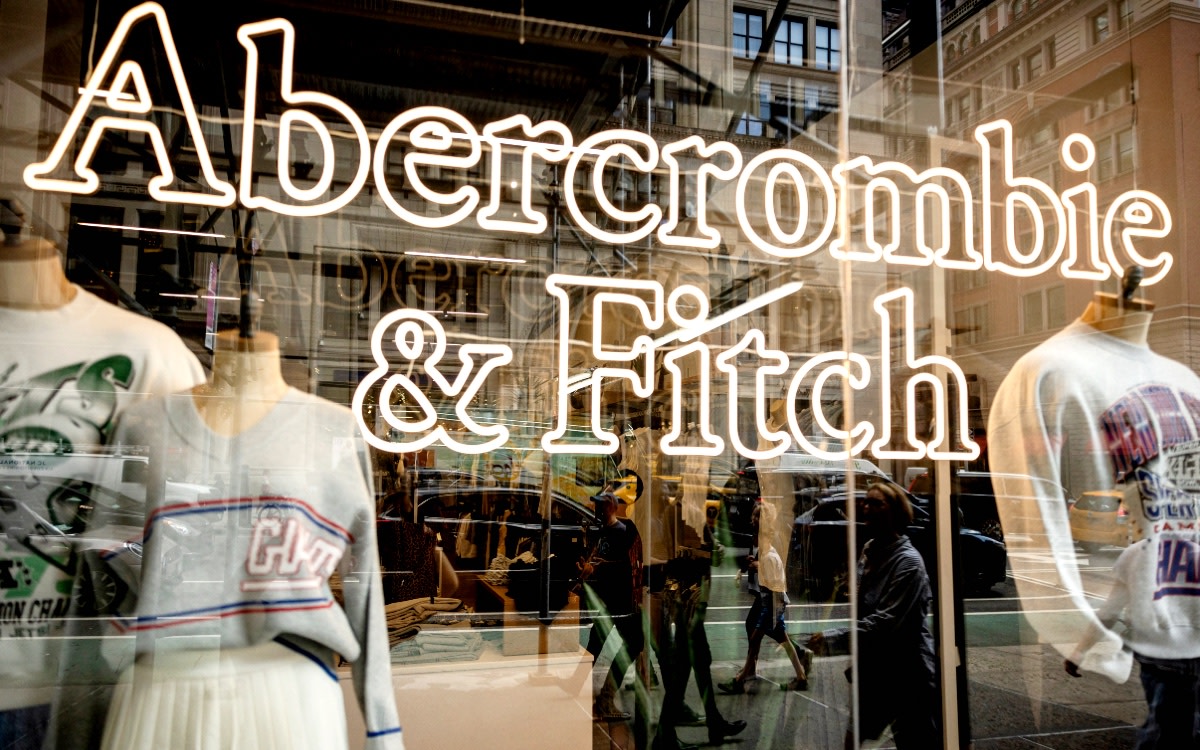 Abercrombie And Fitch Former Ceo Mike Jeffries Arrested On Sex