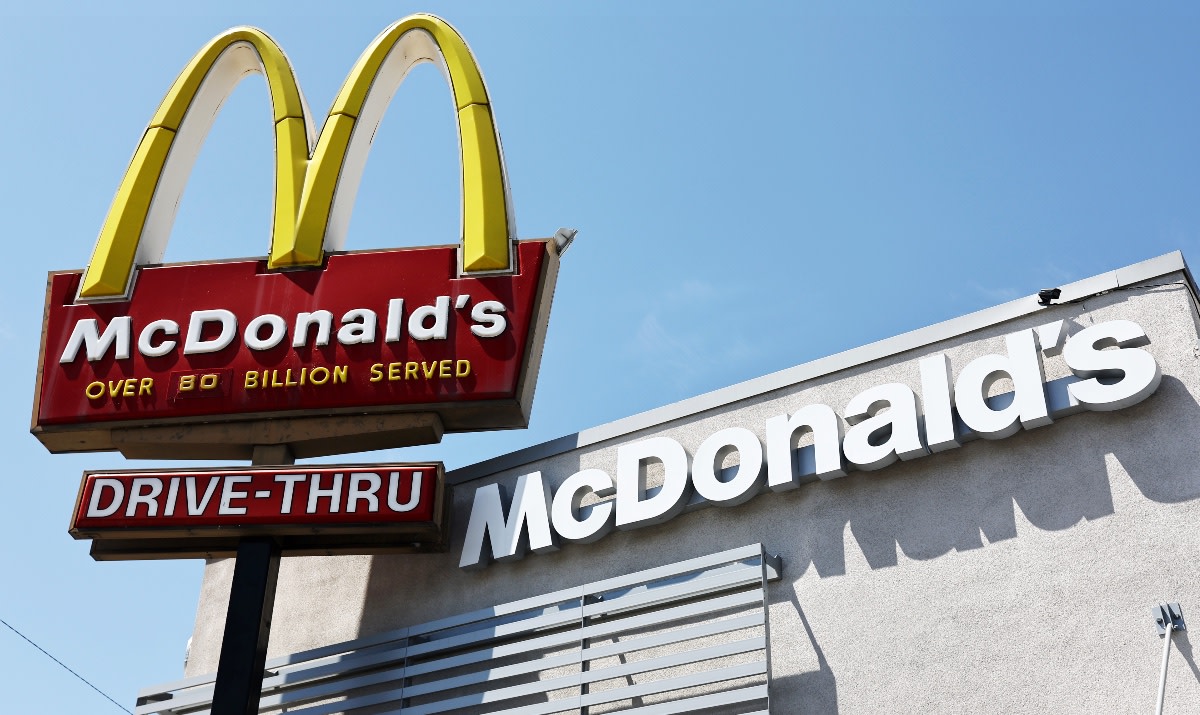 McDonald's in U.S. Bans Customers Under 21 Years Old