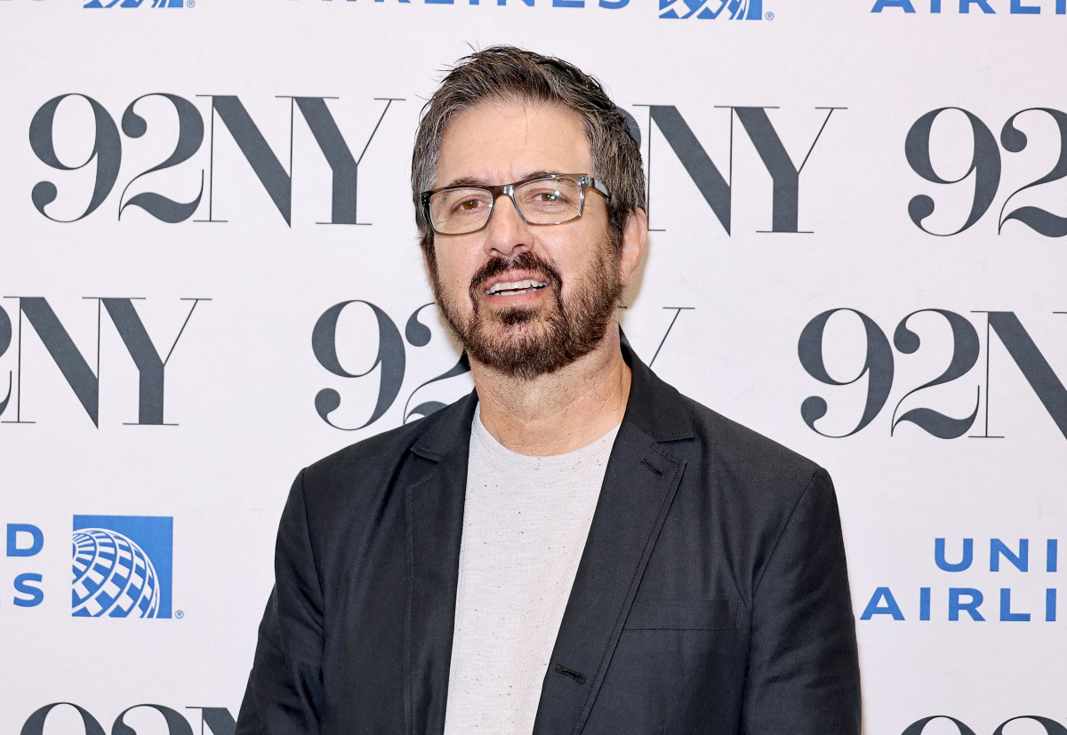 Ray Romano Gives Definitive Update on ‘Everybody Loves Raymond’ Reboot ...