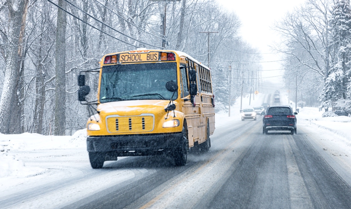 Farmers' Almanac Releases Official 2025-26 Winter Weather Prediction