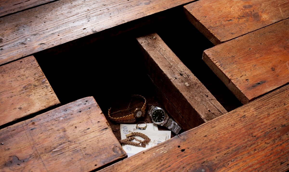 Homeowner Makes 'Unsettling' Discovery Under Floorboards of 250-Year ...