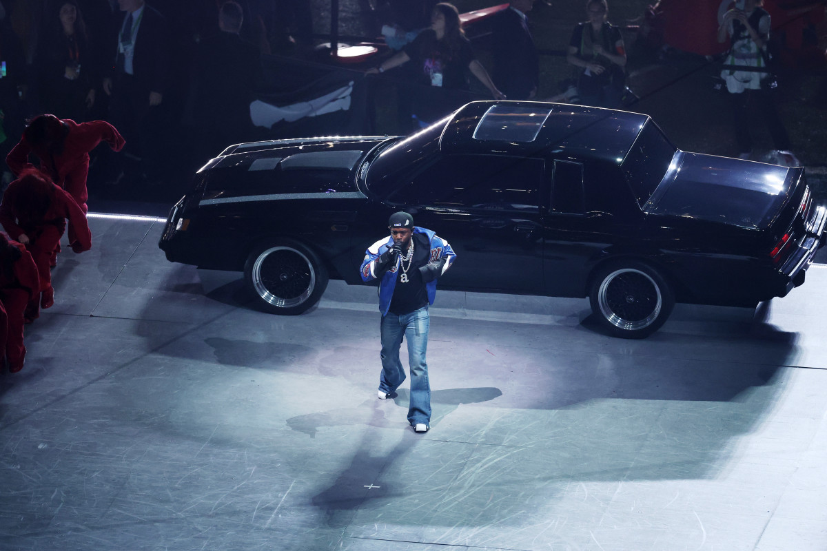 Hidden Meaning Behind Kendrick Lamar's Super Bowl Car
