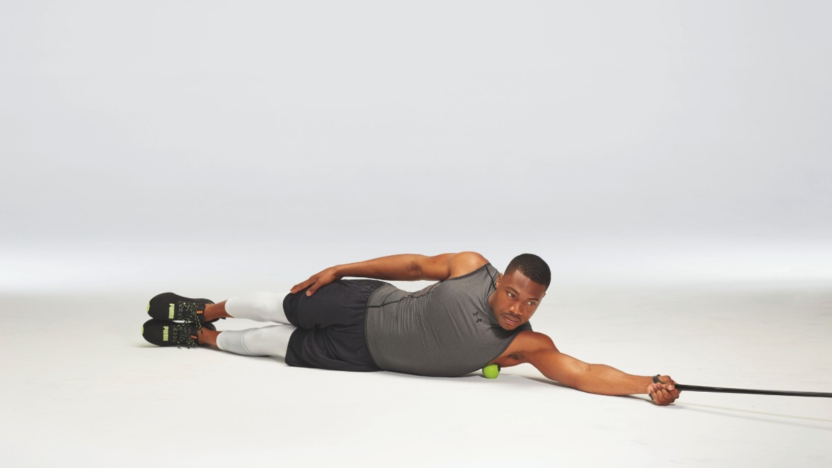 The Range of Motion Hack That’ll Help You Unlock a Bench PR