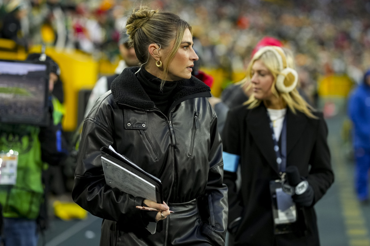 Erin Andrews Sends 2-Word Message to Kylie Kelce, Jason Kelce After Big ... Erin Andrews Sends 2-Word Message to Kylie Kelce, Jason Kelce After Big ...