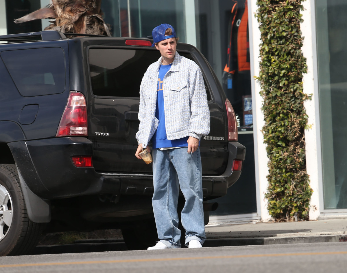 Justin Bieber Posts Concerning Message on Social Media