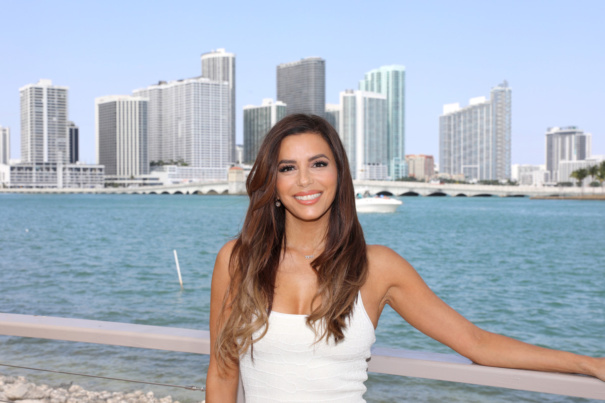 Eva Longoria Turns Heads With Red-Hot Swimsuit Photo at 50