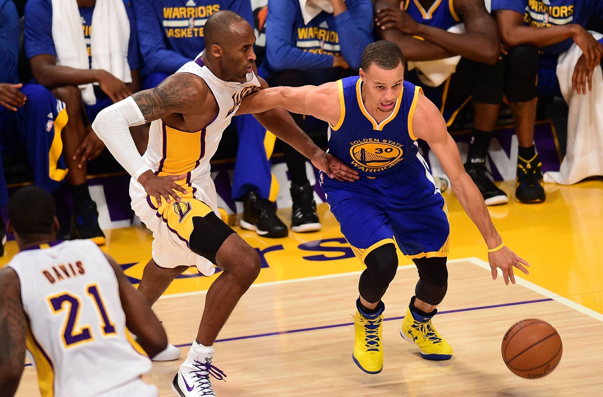 Warriors' Steph Curry Explains 1 Moment vs. Kobe Bryant That Changed ...