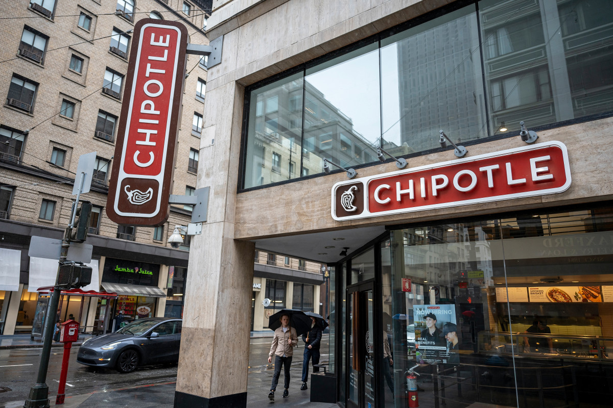 Chipotle Makes $1 Million Announcement After Bankruptcy Rumor