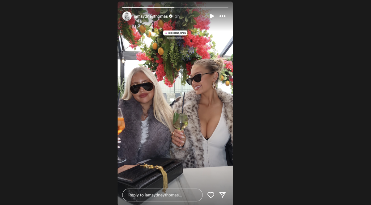 Viral Ring Girl Sydney Thomas Stuns in New Photo