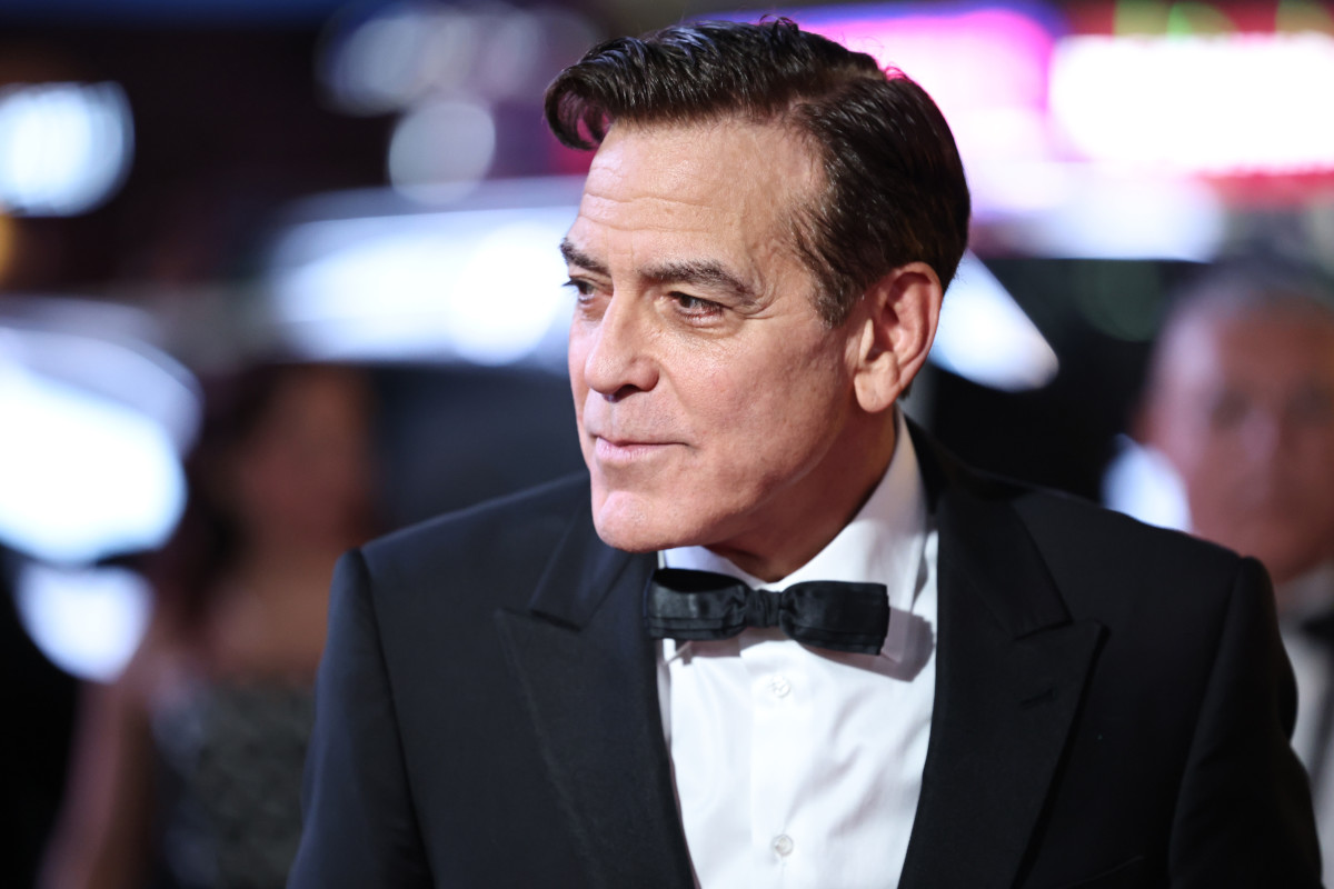 George Clooney’s 4-Word Response to Wife Skipping His Broadway Debut