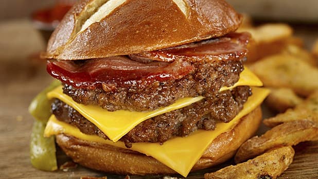 How to Make the Perfect Umami Burger - Men's Journal