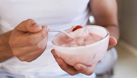 Protein Power: 6 Easy Ways to Eat Yogurt - Men's Journal