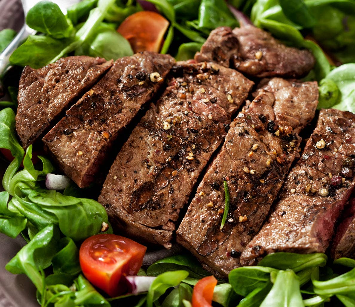 Grilled Spicy Filet Mignon Salad - Men's Journal