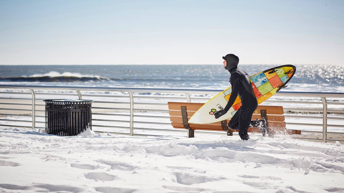 A surfer's guide to surviving a New York City winter - Men's Journal