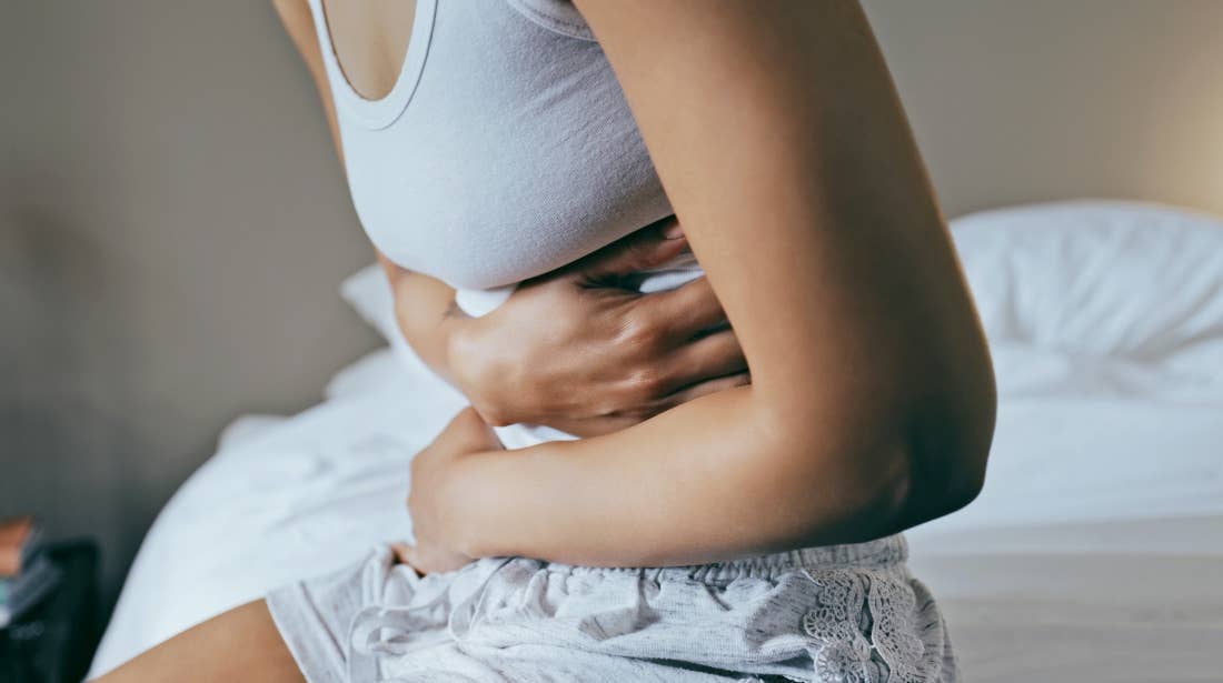 Men Try 'Period Pain Simulator' To Understand Menstruation - Men's Journal
