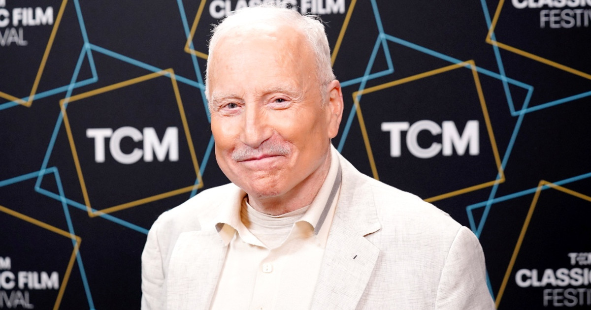 Richard Dreyfuss Slammed for Sexist, Homophobic Remarks at 'Jaws' Screening - Men's Journal