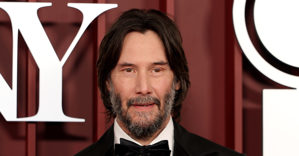 Keanu Reeves Makes His Feelings About Jonathan Groff Clear At the Tonys ...