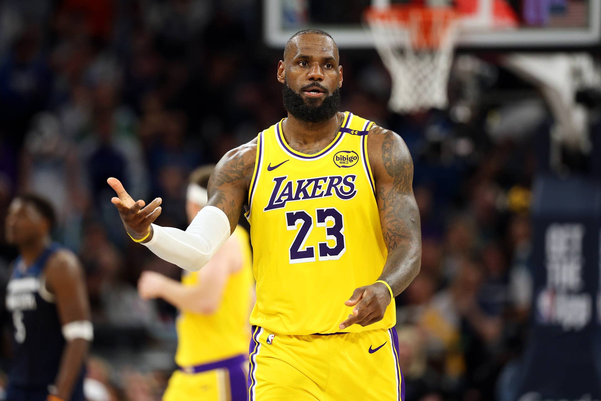 Former NBA All-Star Jokes He Has 'PTSD' From Facing LeBron James - Men ...