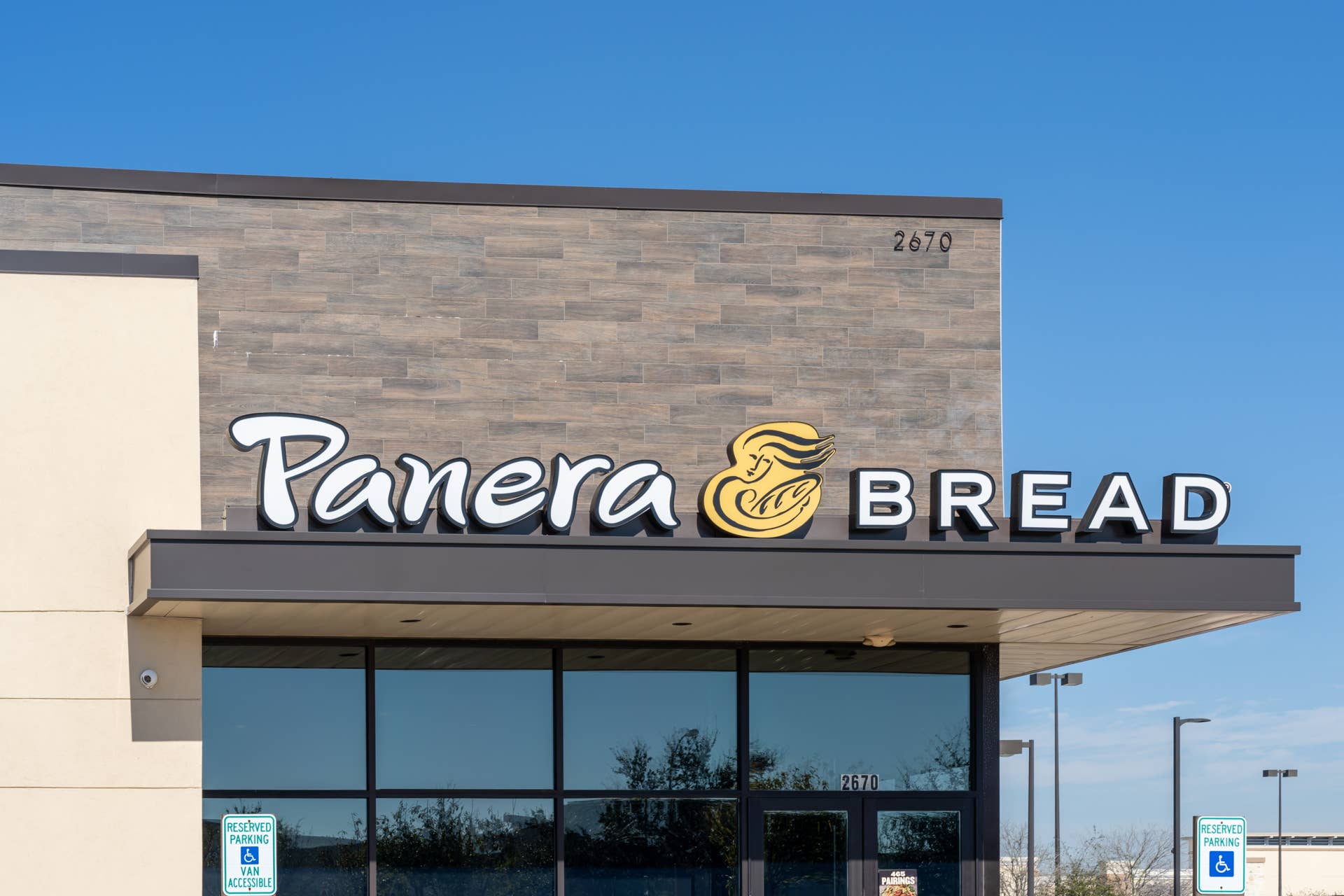 Fan's Can't Wait to Try Panera's Bold New Summer Menu - Men's Journal